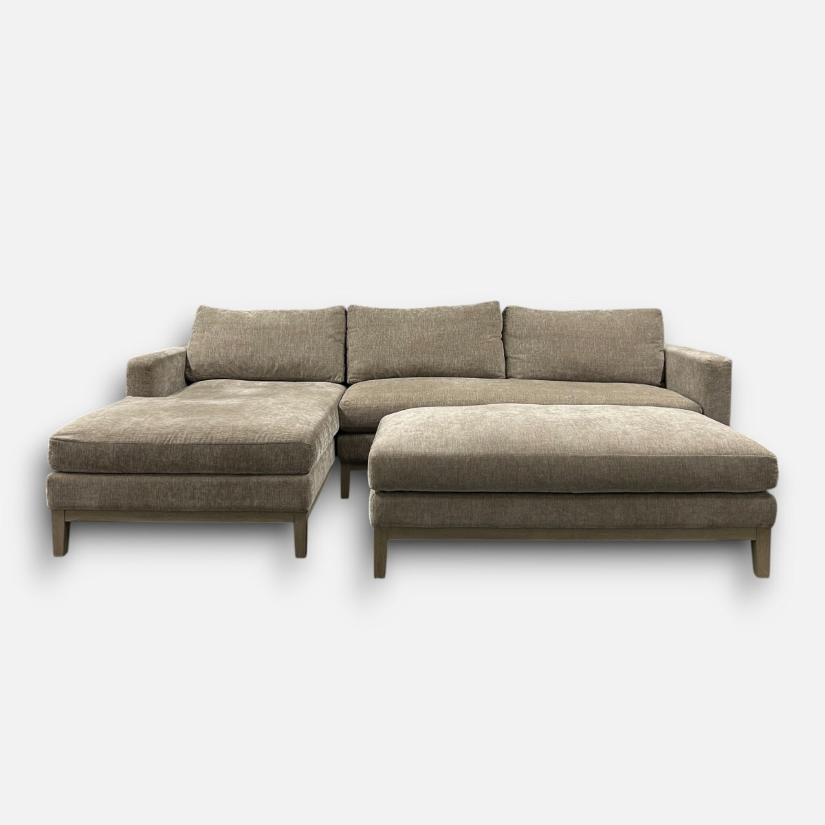 Caspian Sectional with Ottoman – Cole's Couches