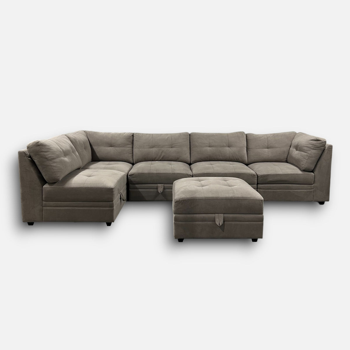 Vaughnn Sectional with Storage Ottoman – Cole's Couches